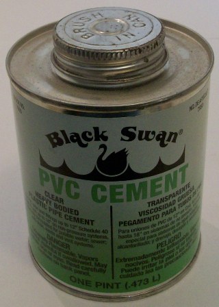 1 pint Weld-On 782 heavy body pvc cement