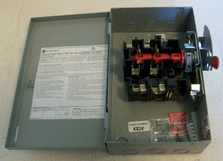 60A A/C disconnect with surge protection