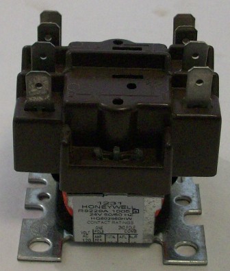 Honeywell R8229A 1005 electric heat relay