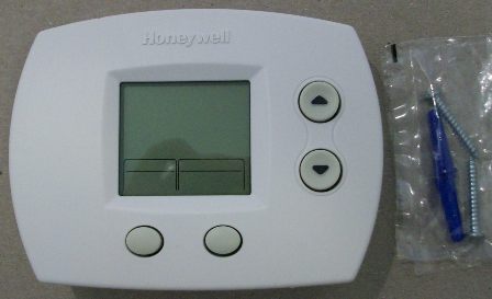Honeywell TH5110D 1006 24V digital thermostat